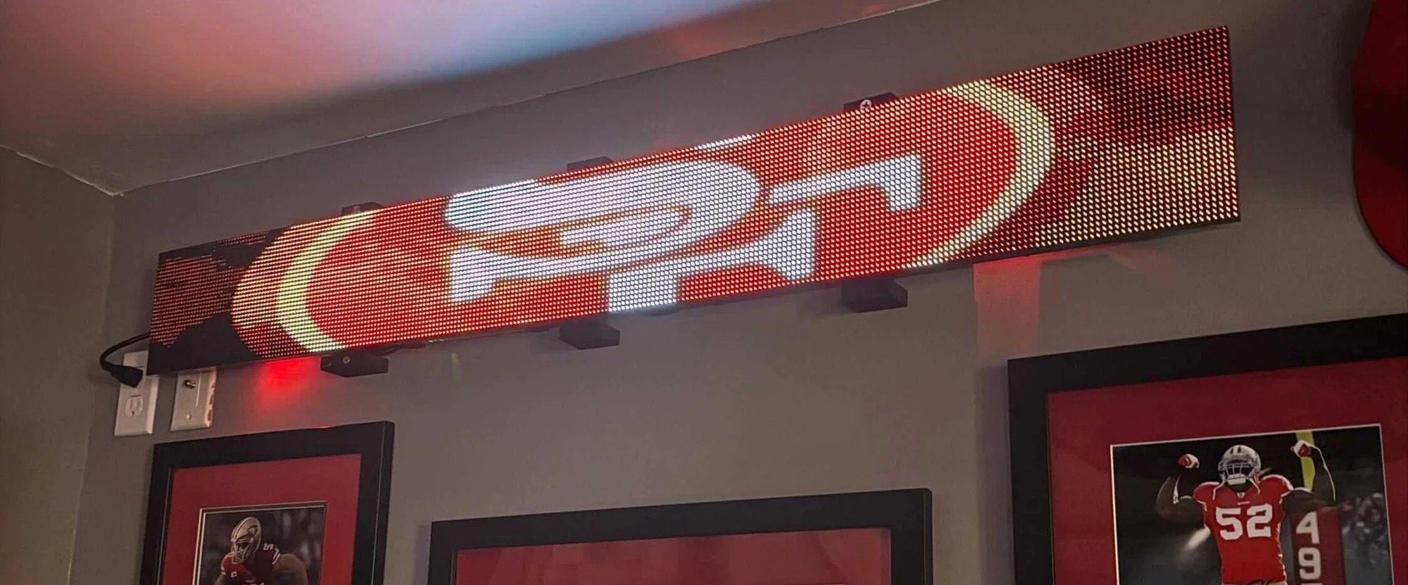 Home - LEDCrawl - LED Tickers and Custom Signs